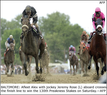 Afleet Alex claims Preakness Stakes - Newspaper - DAWN.COM