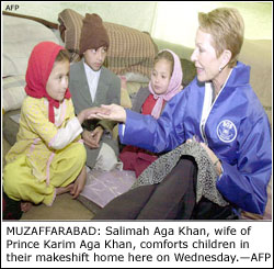 Princess Salimah visits quake-hit areas - Newspaper - DAWN.COM