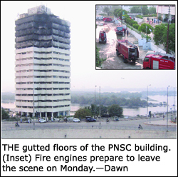 KARACHI: PNSC building fire put out - Newspaper - DAWN.COM