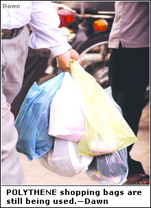 KARACHI: No restriction on use of banned polythene bags - Newspaper ...
