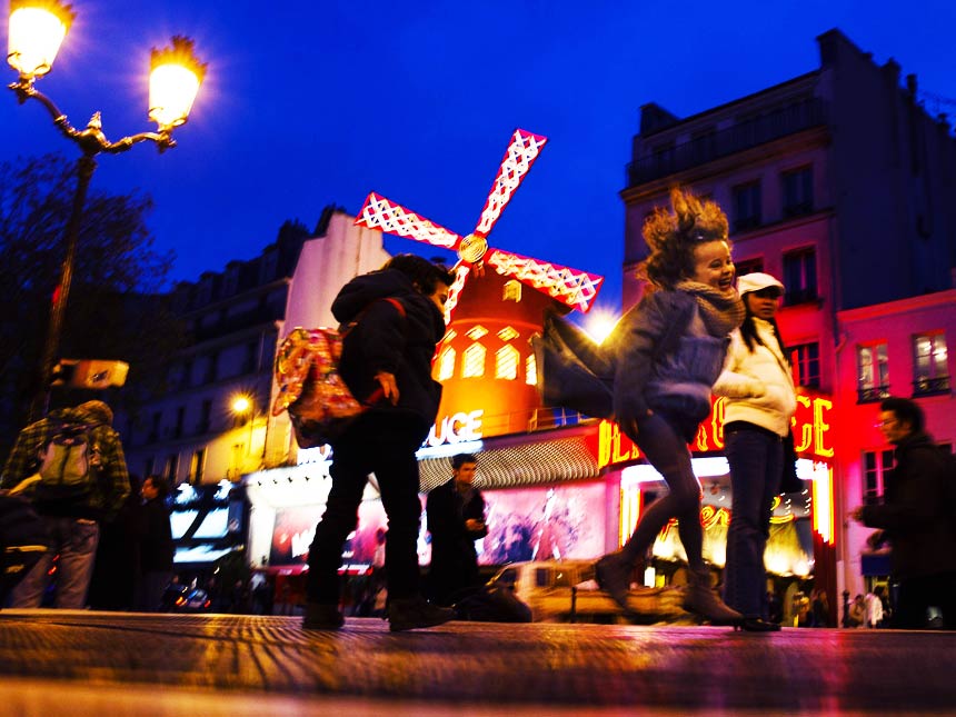 Rendezvous in Paris - World - DAWN.COM