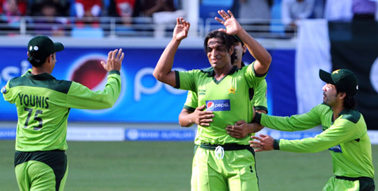 South Africa win toss and bat in fifth ODI - DAWN.COM