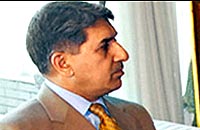 ISI chief met Israelis to stop India attack: WikiLeaks - Pakistan ...