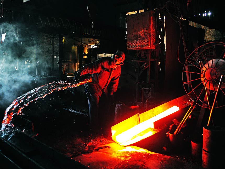 Pakistan's men of steel - Business - DAWN.COM