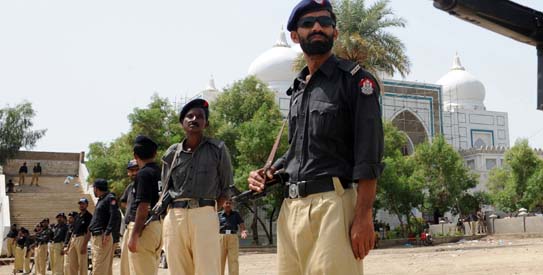VIPs’ security guards to undergo psychiatric test - Pakistan - DAWN.COM