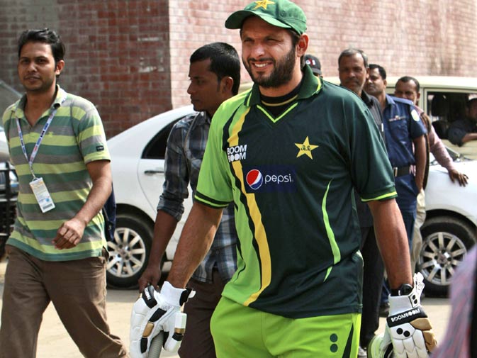 Pakistan warm up to the task - Sport - DAWN.COM