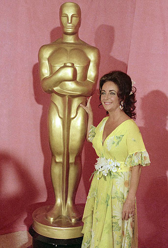 Elizabeth Taylor: The violet-eyed film goddess - DAWN.COM