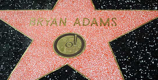 Bryan Adams gets Hollywood star - DAWN.COM