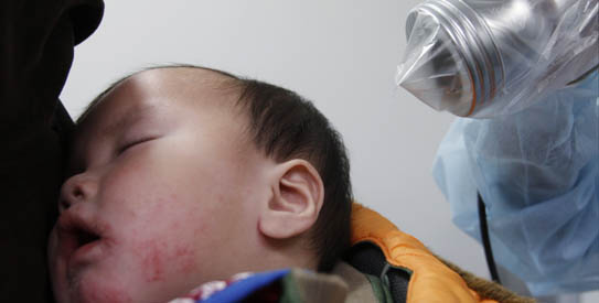 Radiation spikes in seawater by stricken Japan plant - World - DAWN.COM