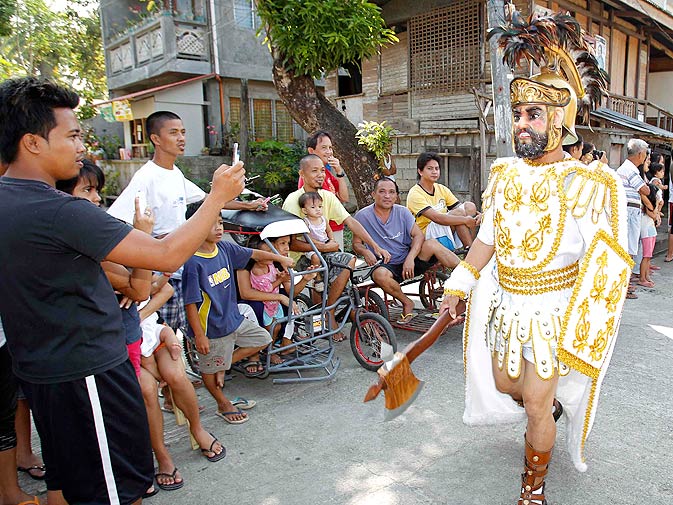 “Moriones (the mask) festival” - DAWN.COM