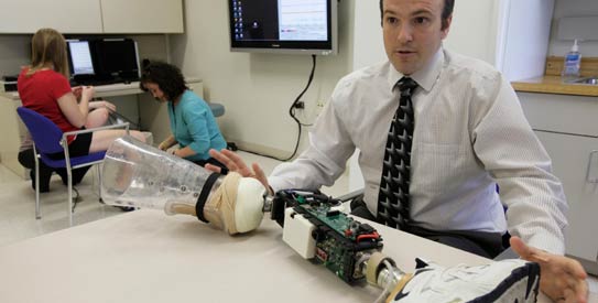 US scientists take steps to making “bionic” leg - DAWN.COM