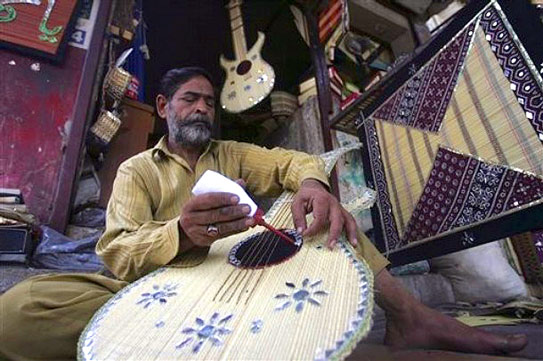 Cultured people happier, less stressed: study - DAWN.COM