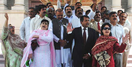 Sana comes under fire in NA over his remarks - Pakistan - DAWN.COM