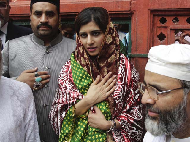 Hina visits saints’ shrines in quest for peace - World - DAWN.COM