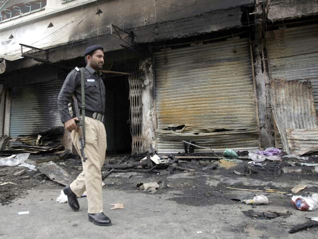 Death toll in Karachi violence rises to 102 - Pakistan - DAWN.COM