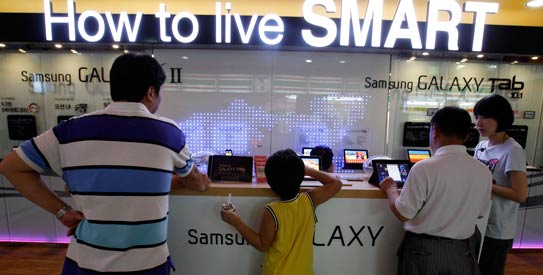 Samsung awarded for excellence in global customer service - Business ...