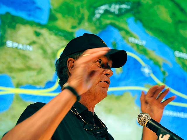 Titanic explorer details new deep-sea journey - DAWN.COM