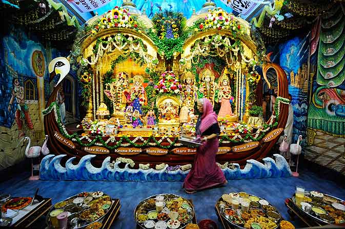 Celebrating the birth of Krishna - World - DAWN.COM