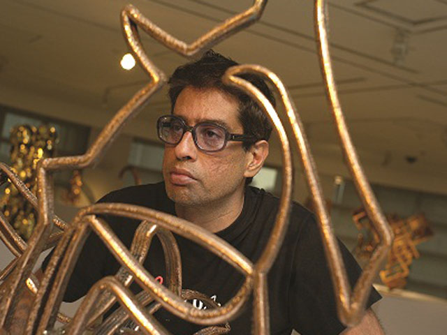 The mystery of the other Gulgee 'son' - Newspaper - DAWN.COM