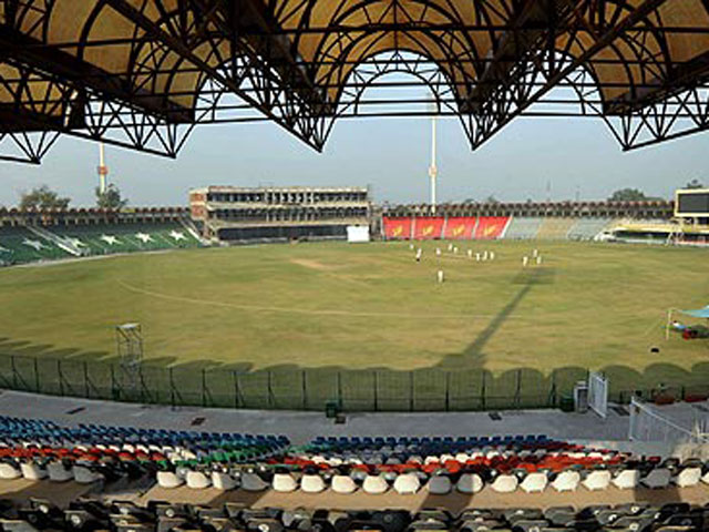 Honouring the legend - Sport - DAWN.COM