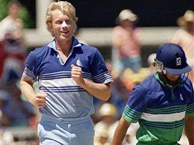 Ashes hero Graham Dilley is no more - Sport - DAWN.COM