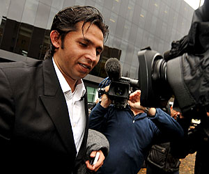 Amir, Asif and Butt sentenced to jail - Pakistan - DAWN.COM