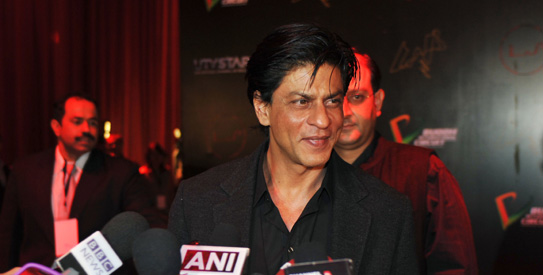 Die-hard fan builds shrine to SRK - DAWN.COM