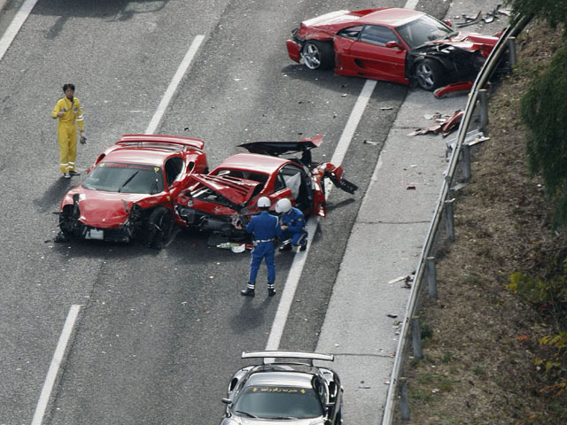 Fleet of Ferraris ruined in Japan sportscar pileup - DAWN.COM