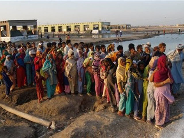 Floods in Sindh: Malnutrition rate higher than WHO threshold - Pakistan ...