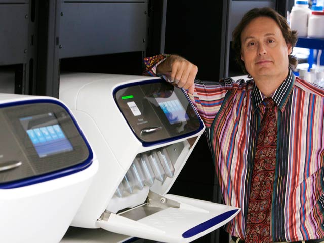 New DNA reader to bring promise, perils of genetics to clinics - DAWN.COM