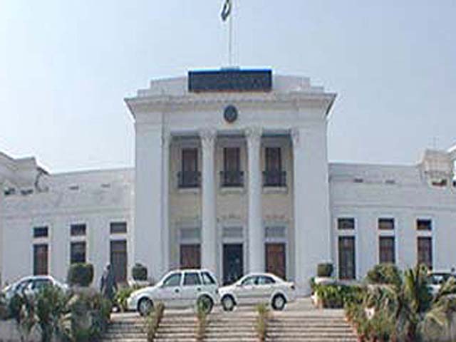 Bomb-proof wall to blow millions more - Newspaper - DAWN.COM