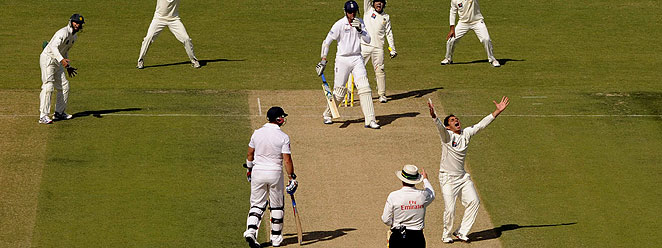 Mystery ball or not, Ajmal dupes England with seven - Sport - DAWN.COM