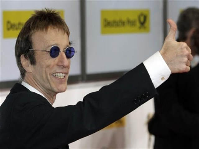 Bee Gees lead singer making 'spectacular' cancer recovery - DAWN.COM