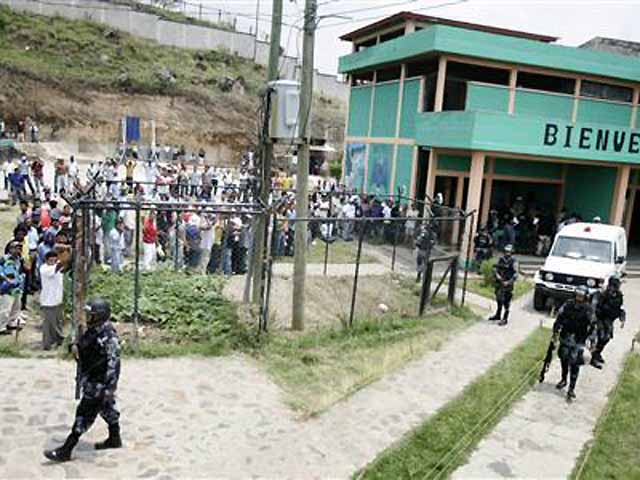 Honduras prison fire kills 272 inmates - World - DAWN.COM