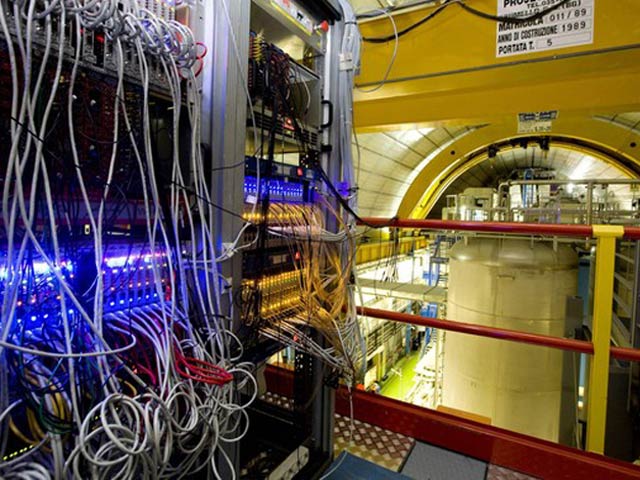 CERN to tap new Europe cloud computing project - DAWN.COM