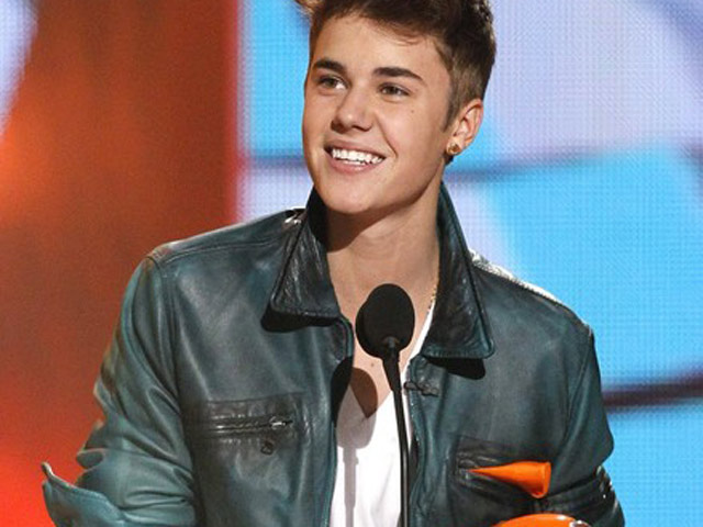 "Believe" it: Bieber, Swift team up for new song - DAWN.COM