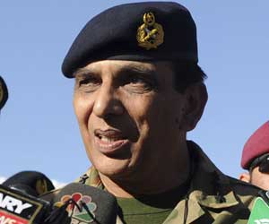 Kayani urges less spending on defence - Pakistan - DAWN.COM