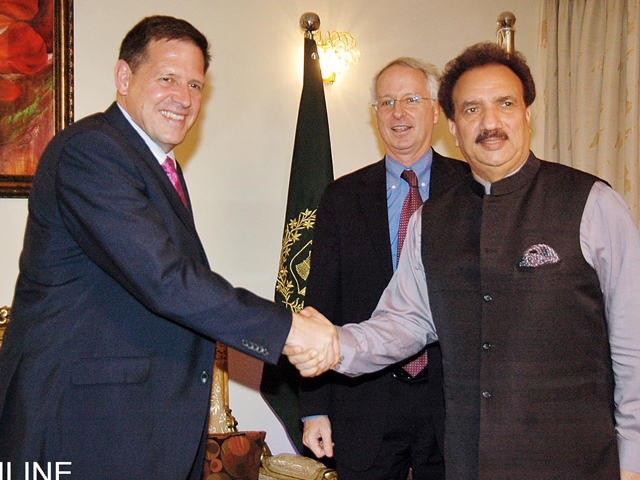 Pakistan, US to continue efforts to curb IEDs - Pakistan - DAWN.COM