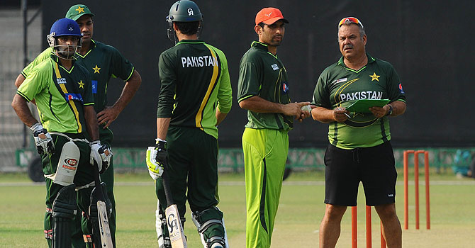 Whatmore happy to endorse PPL - Sport - DAWN.COM