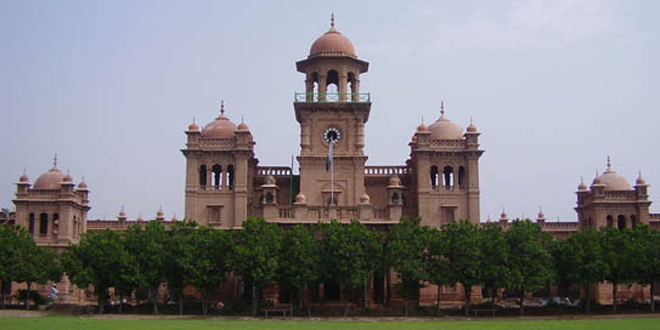 Of the teachers tempted by administrative posts - Pakistan - DAWN.COM