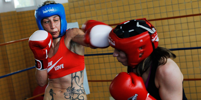 Spanish women boxers build Olympic dreams - Sport - DAWN.COM