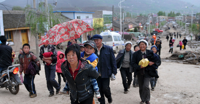 Heavy rain, hail kill 37 in NW China; 19 missing - World - DAWN.COM