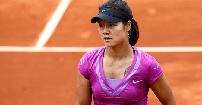 Holder Li falls, Sharapova survives, Nadal romps - Sport - DAWN.COM