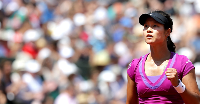 Li battles back at French Open, Schiavone crumbles - Sport - DAWN.COM