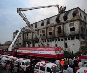 Death toll of Karachi factory fire rises to 289 - DAWN.COM