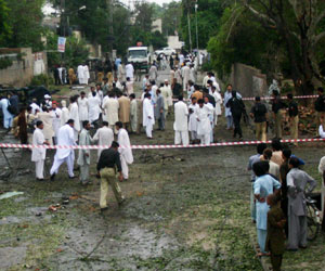Two killed in attack on US consulate vehicle in Peshawar - Pakistan ...
