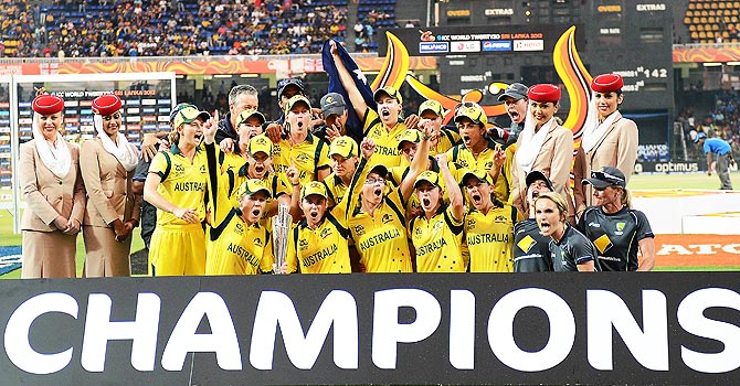 Australia retain women's World Twenty20 title - Sport - DAWN.COM