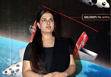 ‘First’ Pakistani astronaut wants to make peace in space - Pakistan ...