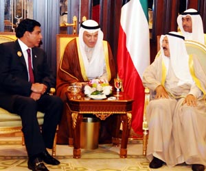 Raja invites Kuwait Amir, Bahrain King - Pakistan - DAWN.COM