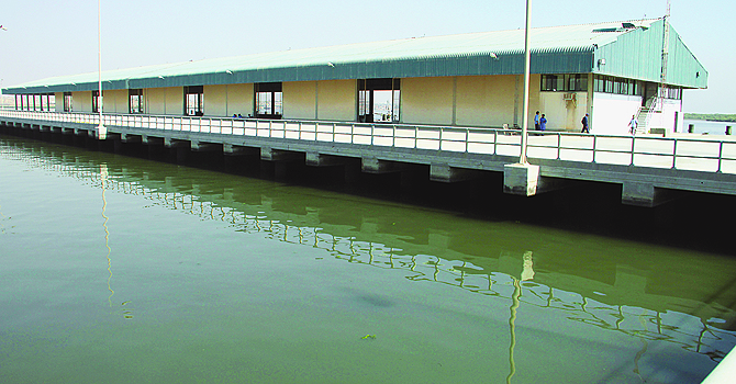 Private jetties, politics stunt Korangi harbour’s growth - Pakistan ...